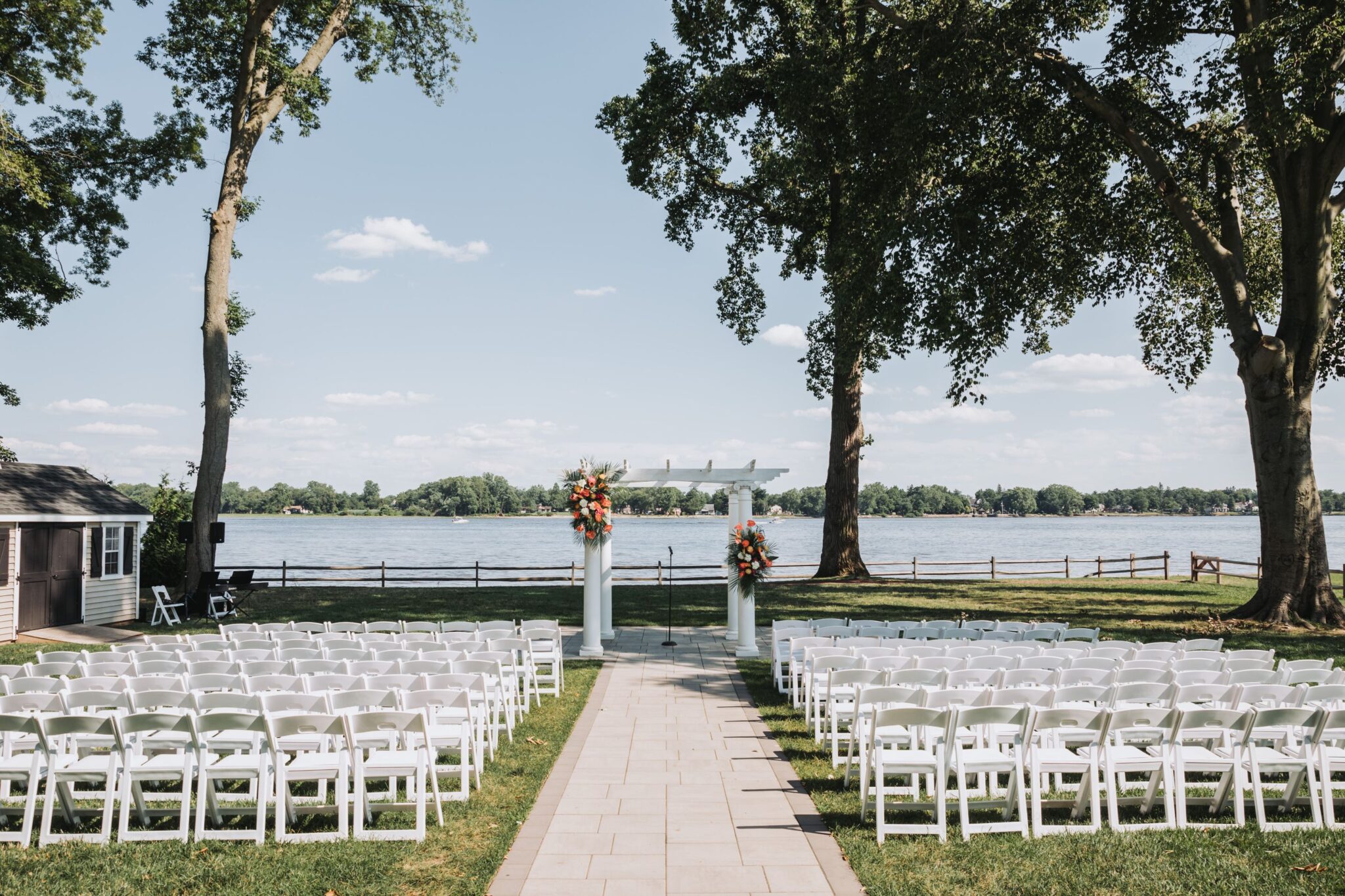 A Guide to Wedding Bliss on the Delaware River - Pen Ryn Estate